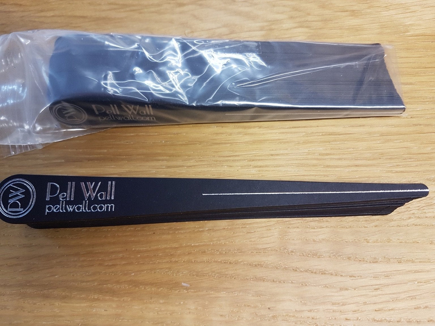 Smelling Strips – Pell Wall